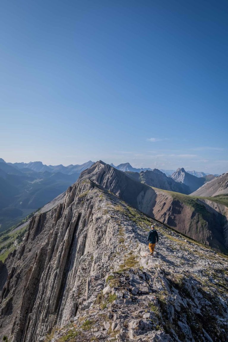 22 BEAUTIFUL Kananaskis Hikes To Tackle (2024)