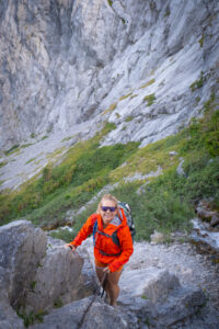How to Hike to the Mesmerizing Carnarvon Lake - The Banff Blog