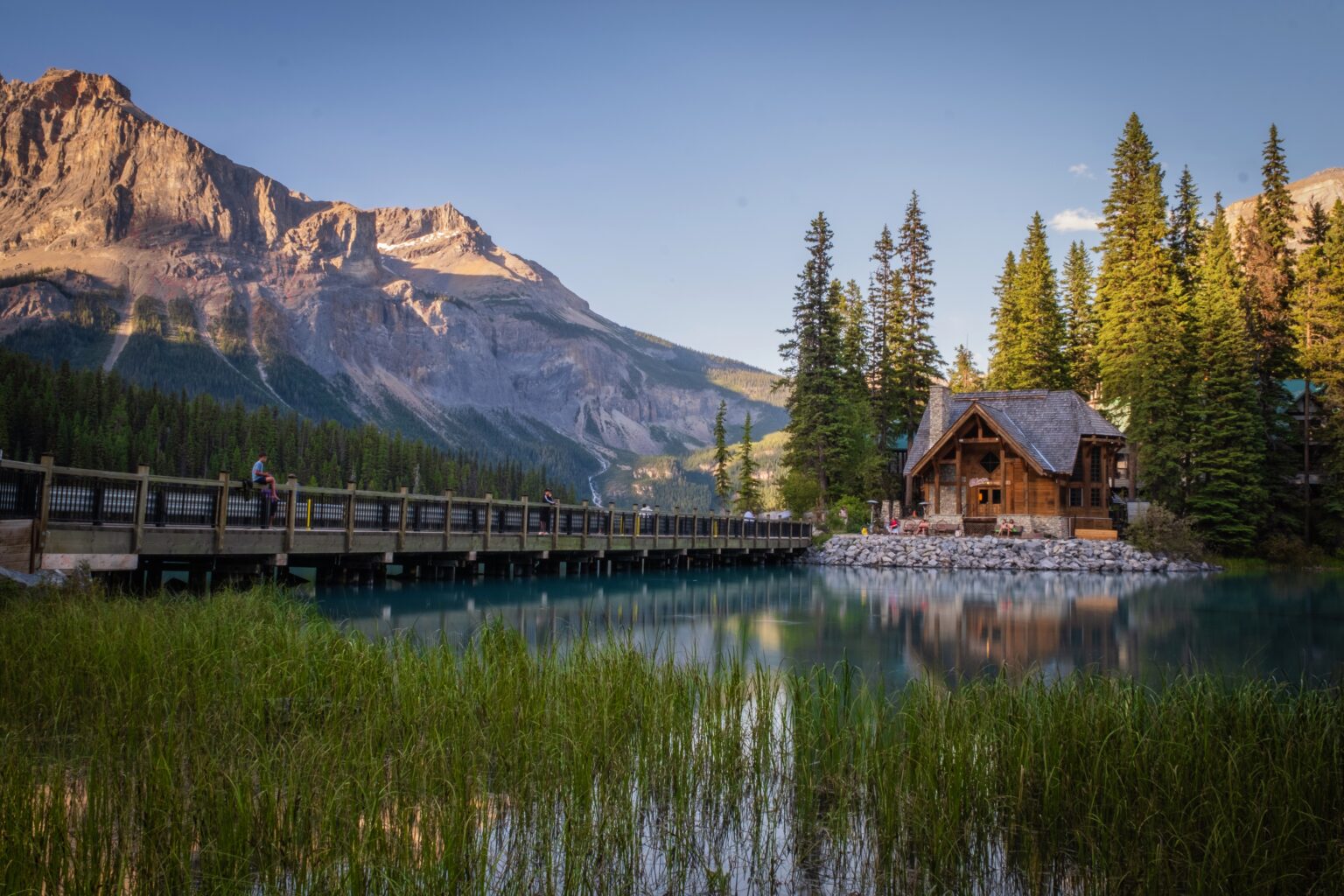 Emerald Lake in Canada: 20 Things to KNOW (Yoho, British Columbia)