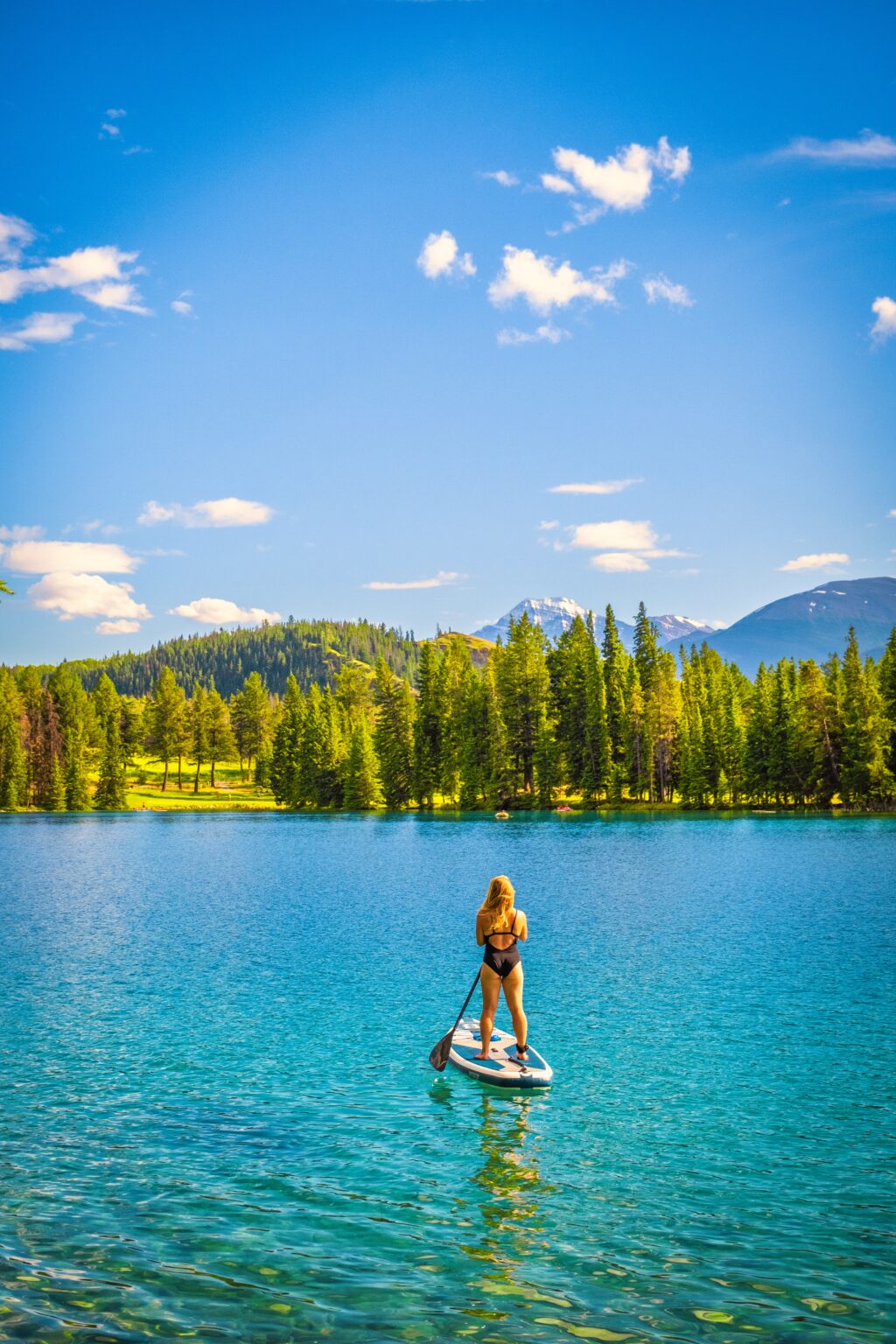 Jasper vs Banff • Which Beautiful Park Should YOU Visit?