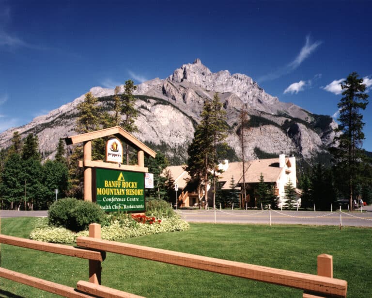 10 BEST Banff Family Hotels Reviewed (2026)