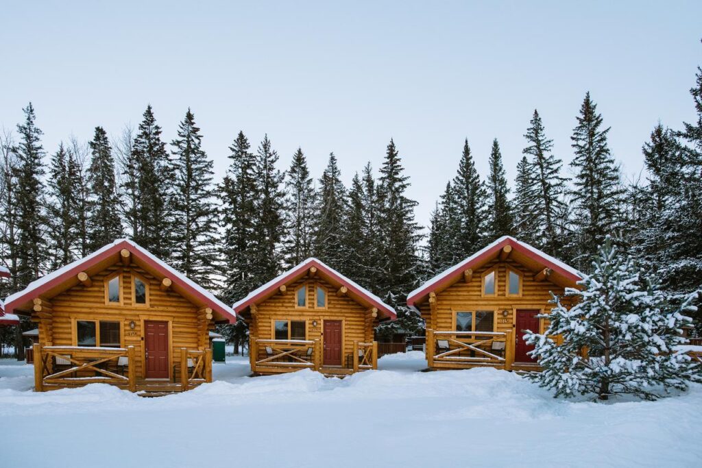 Miette Mountain Cabins in Jasper (Pocahontas Cabins)