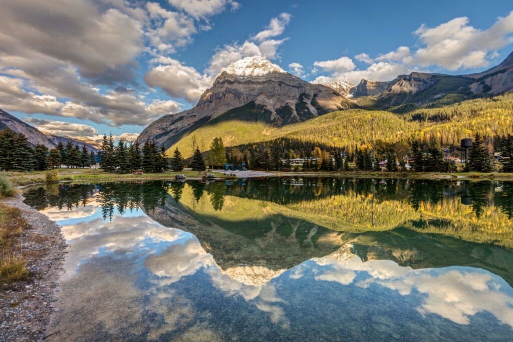 14 BREATHTAKING Things to do in Yoho National Park, B.C.