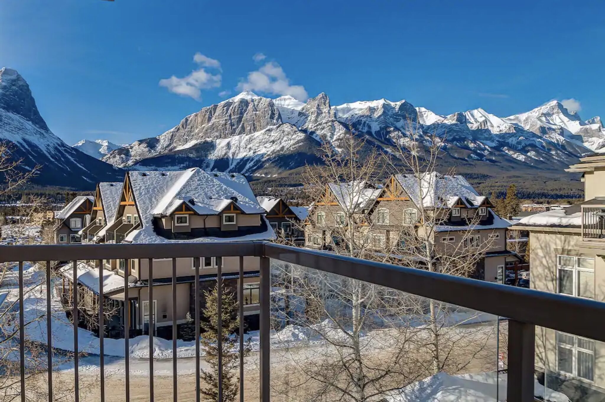 12 Canmore Airbnbs, Chalets, and Rentals You’ll LOVE