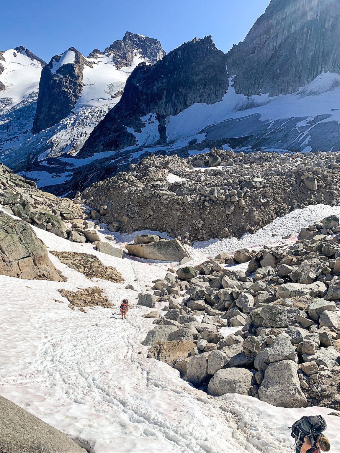 Ultimate Hike Guide to Bugaboo Provincial Park