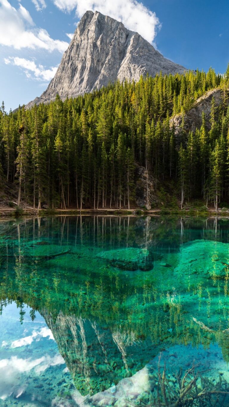 How to Hike to BEAUTIFUL Grassi Lakes Near Canmore