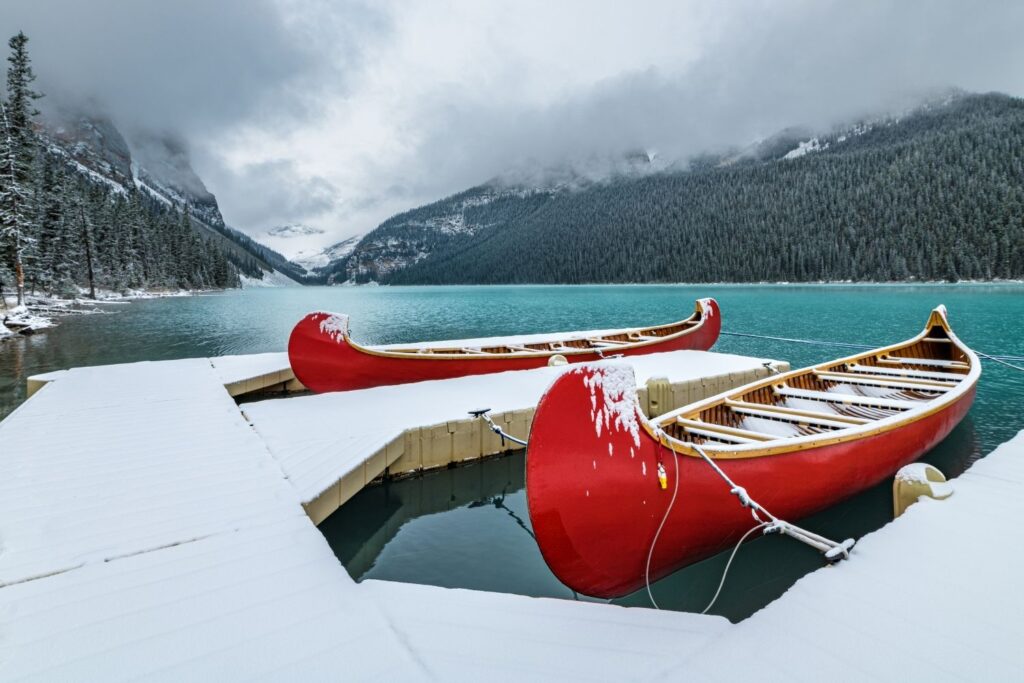 Lake Louise Canoe Rental: 10 Tips You NEED to Know