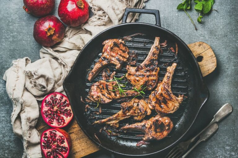 37 BEST Restaurants in Calgary to Try (Downtown & Elsewhere)