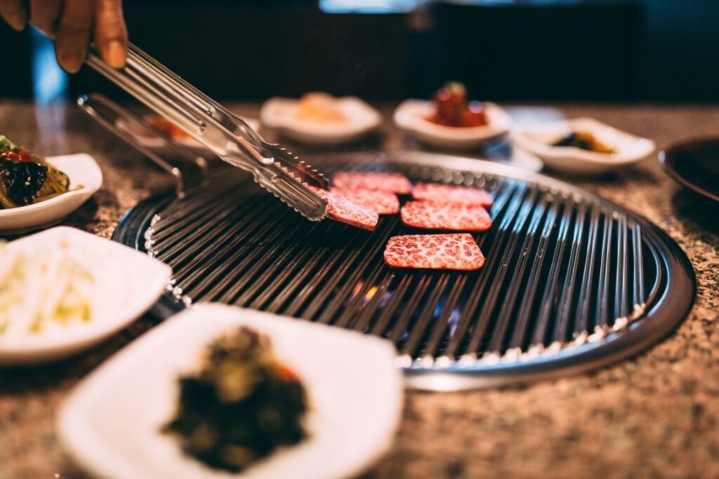 37 BEST Restaurants in Calgary to Try (Downtown & Elsewhere)