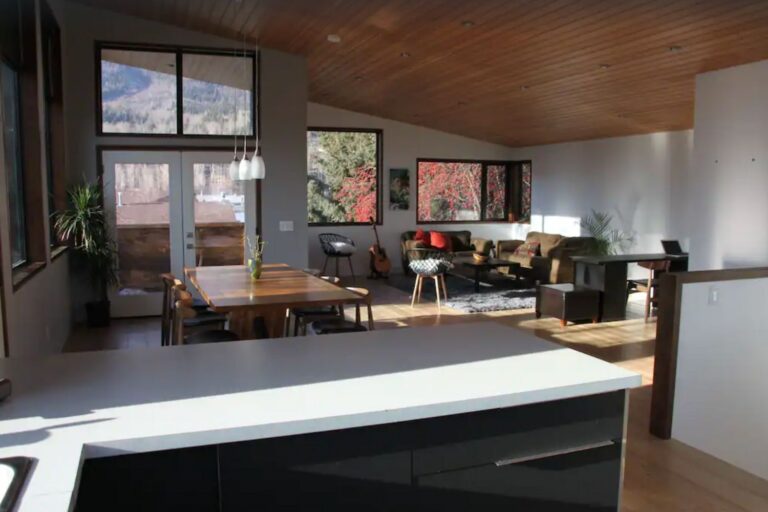 15 EPIC Fernie Cabin and Ski Rentals to Check Out