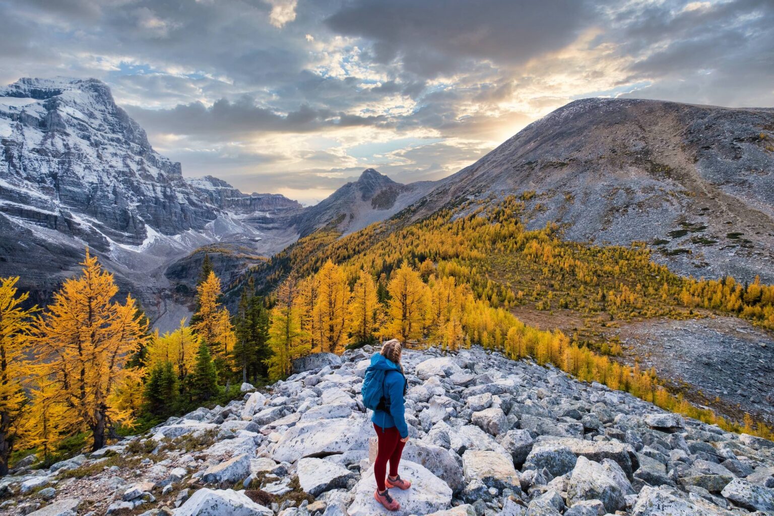 22 Hikes in Banff You Can Tackle WITHOUT a Car