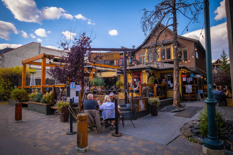 25 BEST Canmore Restaurants To Dine At