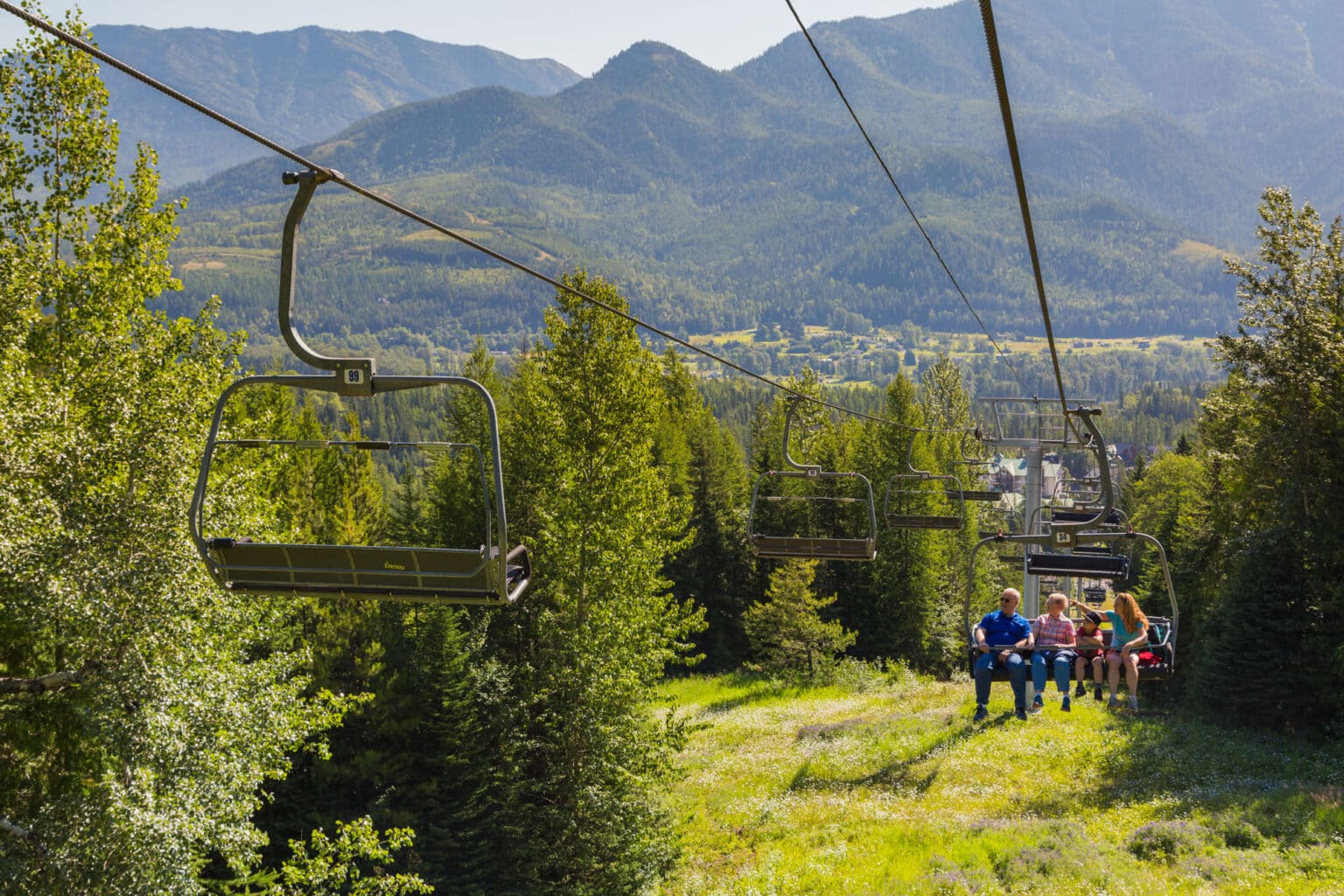 21 BEST Things To Do In Fernie, BC (2024)