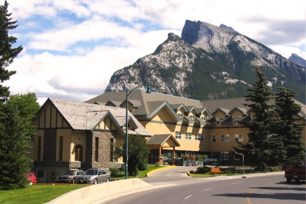 BEST Banff Hostels Under $75 a Night!