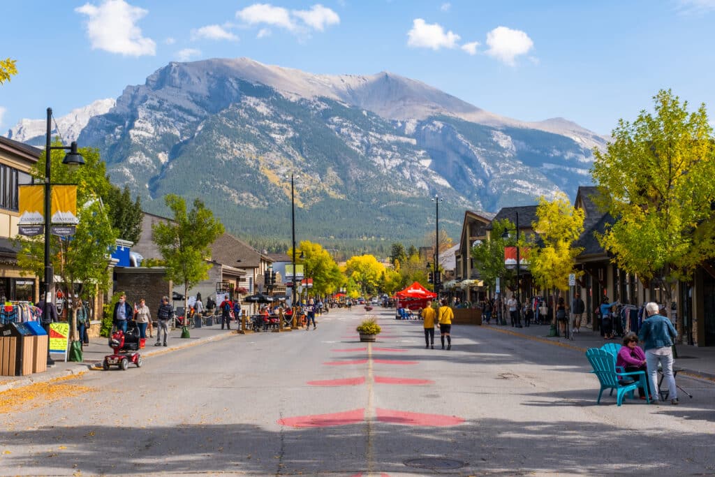 How to Get From CALGARY to CANMORE (August 2025)