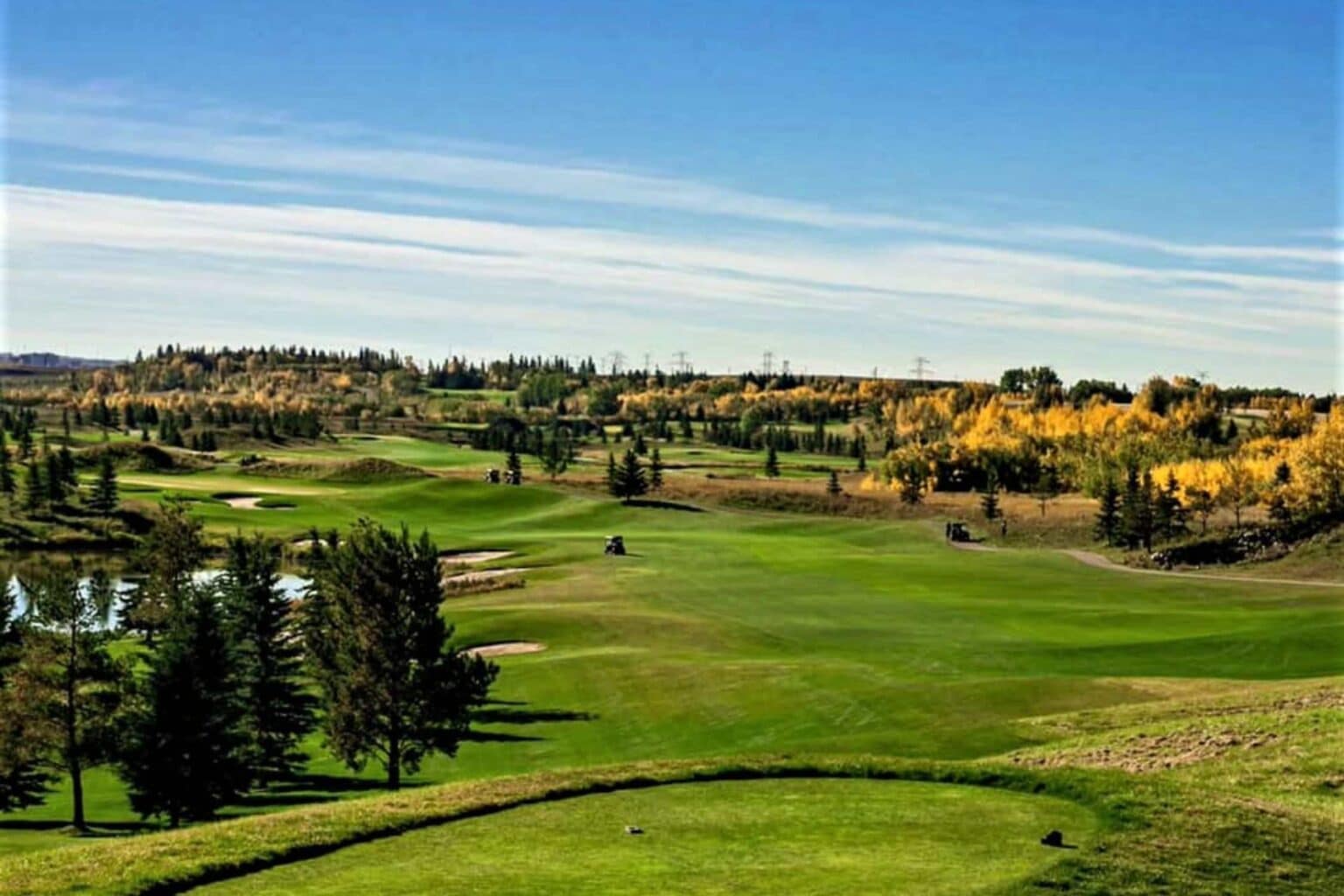 20 BEST Alberta Golf Courses to Tee Off At