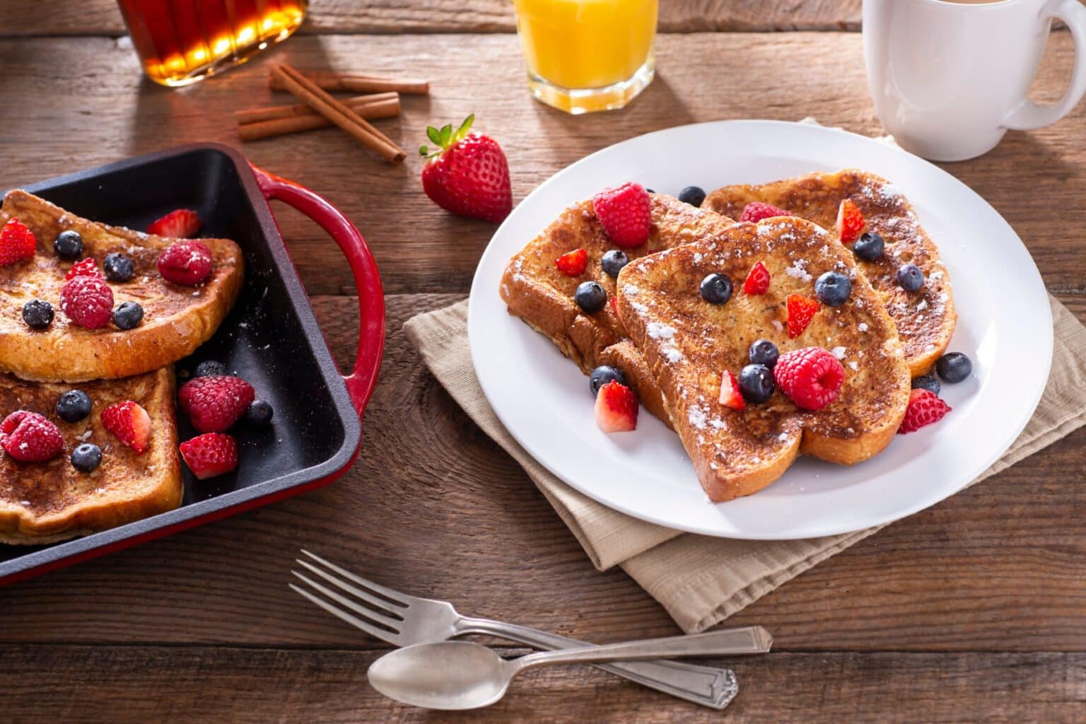 15 BEST Spots For Breakfast in Banff