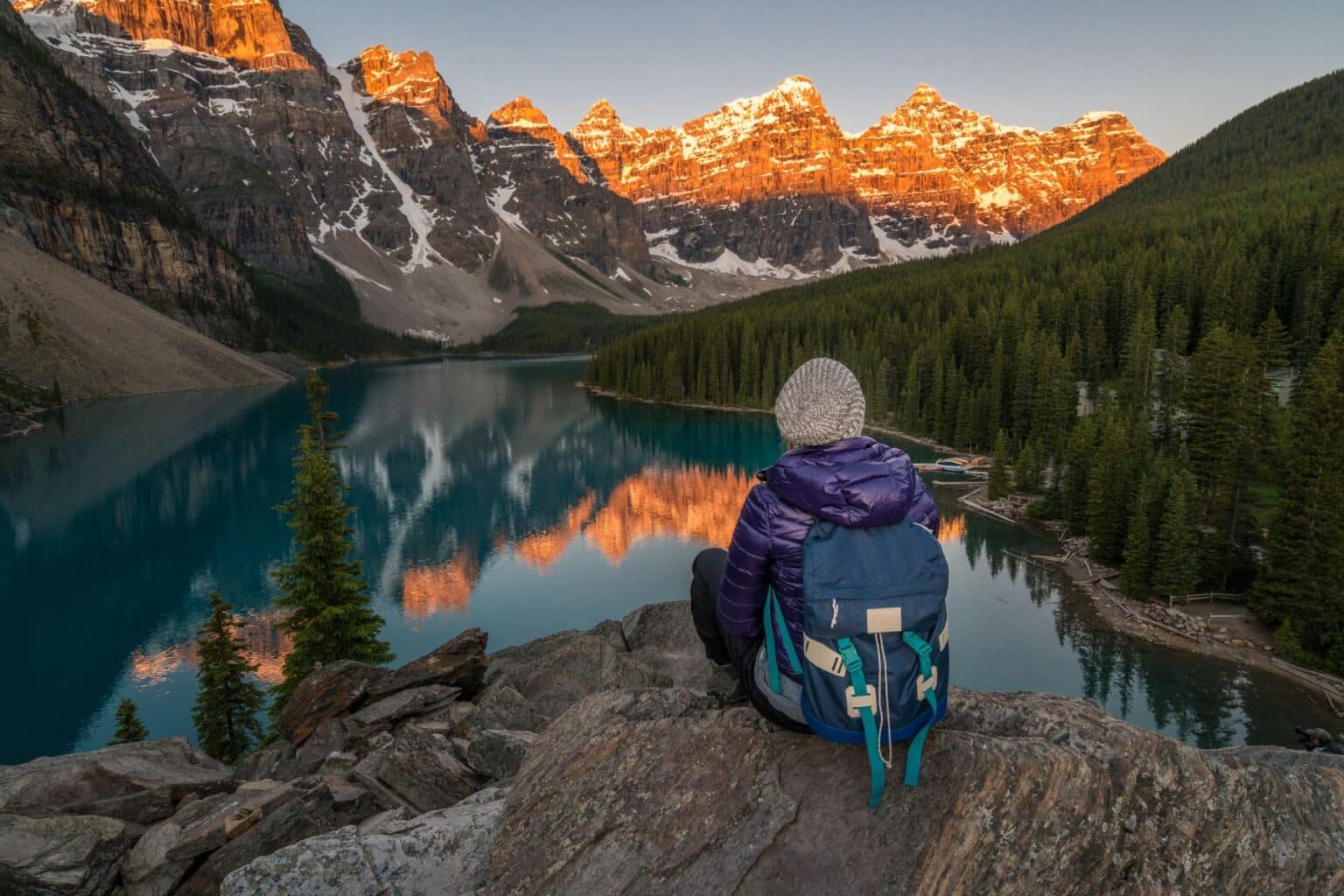 How to Get to Moraine Lake in 2023