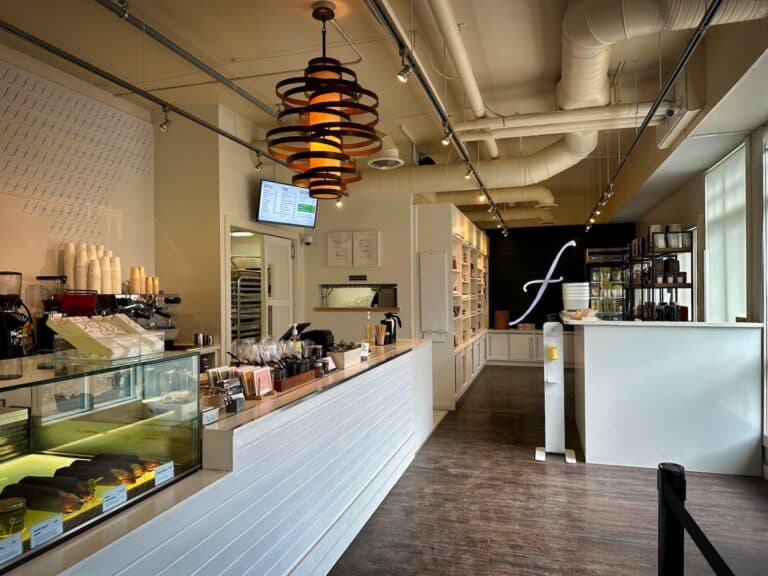 15 BEST Canmore Breakfast and Brunch Spots