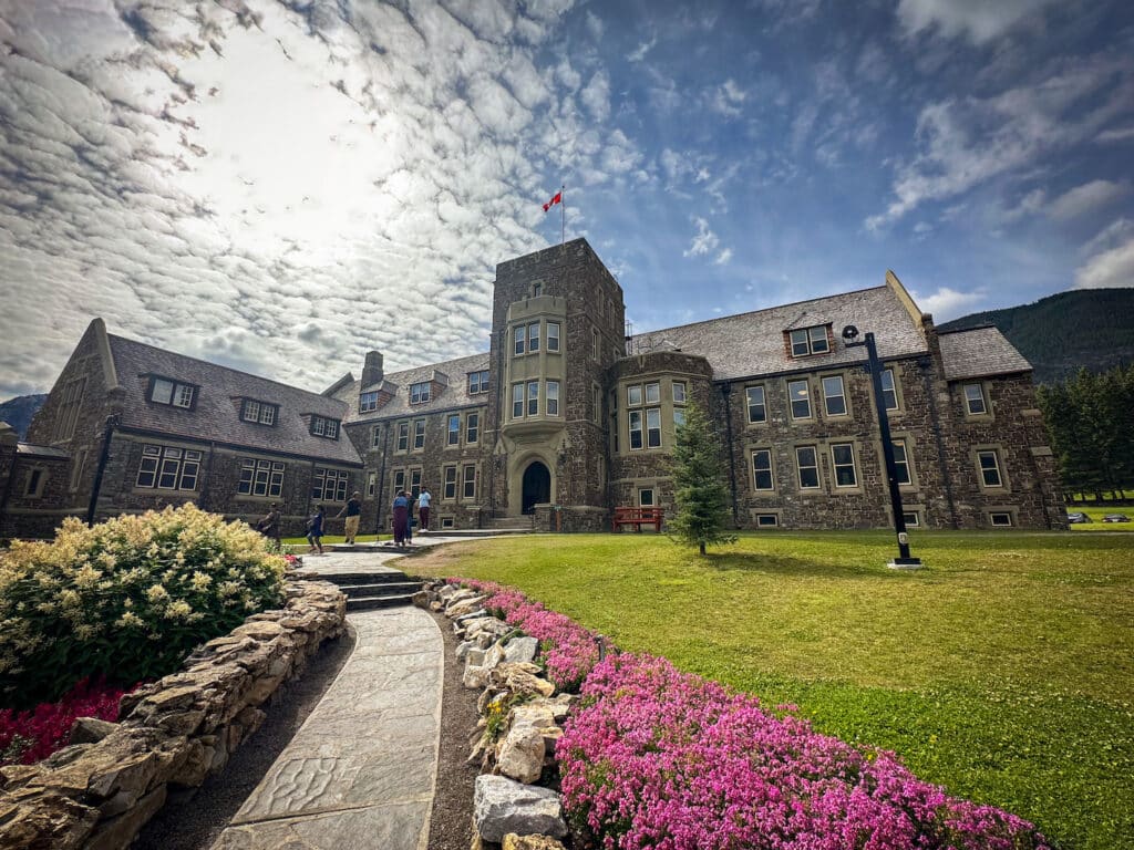 Banff Day Trip From Calgary: A One Day Itinerary