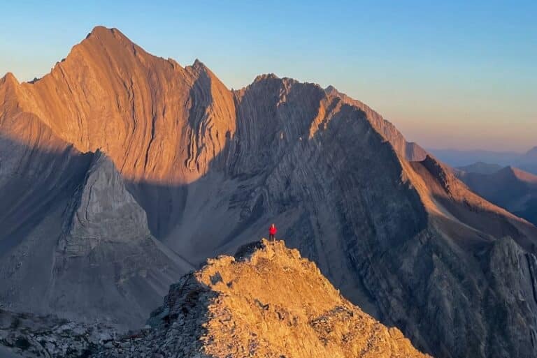Arethusa Cirque Hike: The Best EASY Trail for Larches
