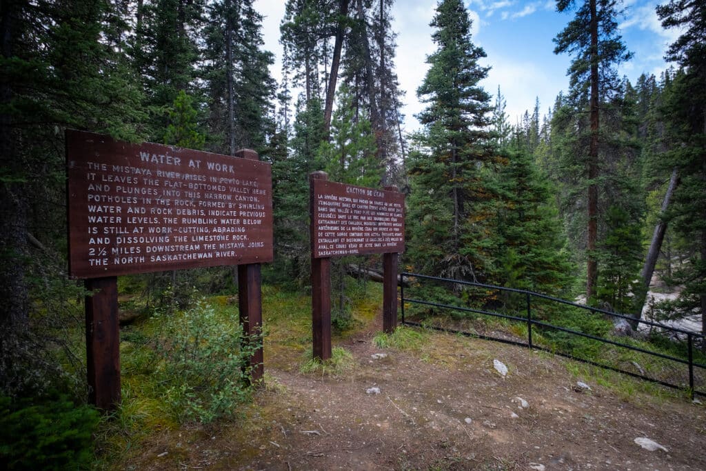 Things to Know BEFORE Visiting Mistaya Canyon