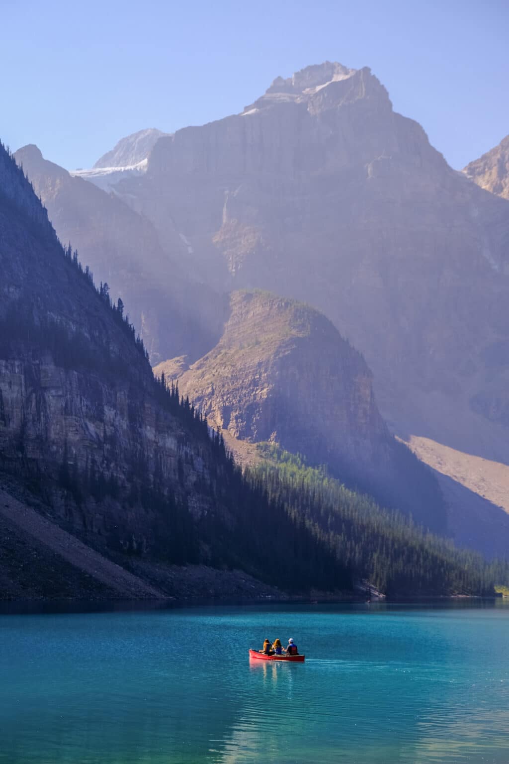 Lake Louise Canoe Rental: 10 Tips You NEED to Know