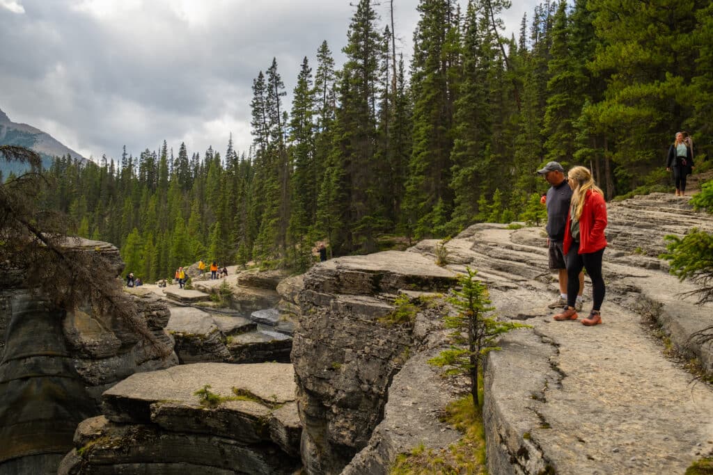 Things to Know BEFORE Visiting Mistaya Canyon