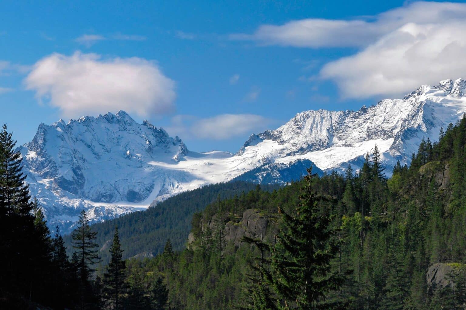 20 Scenic Stops on the Sea to Sky Highway (Vancouver to Whistler)