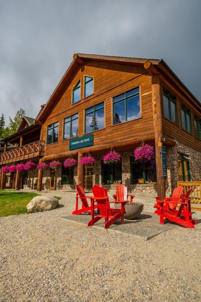 6 Reasons to BOOK the Pyramid Lake Resort in Jasper (2026)