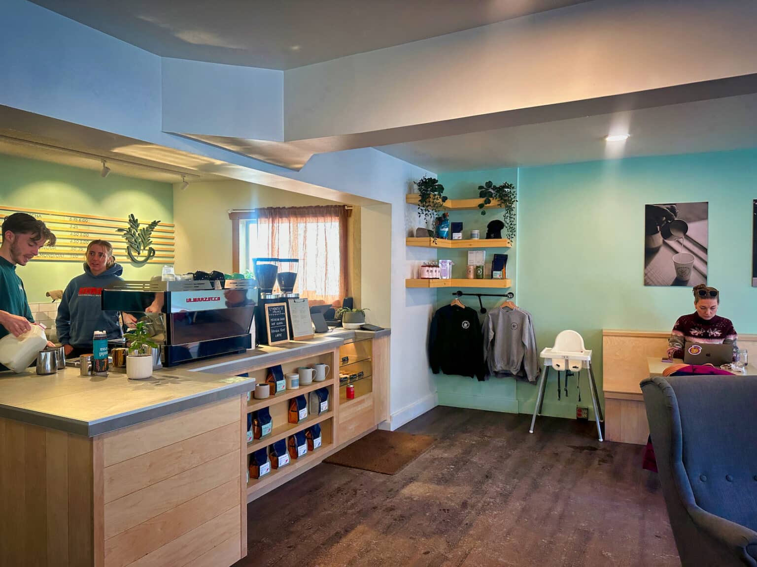 12 BEST Golden, BC Restaurants You Should Try