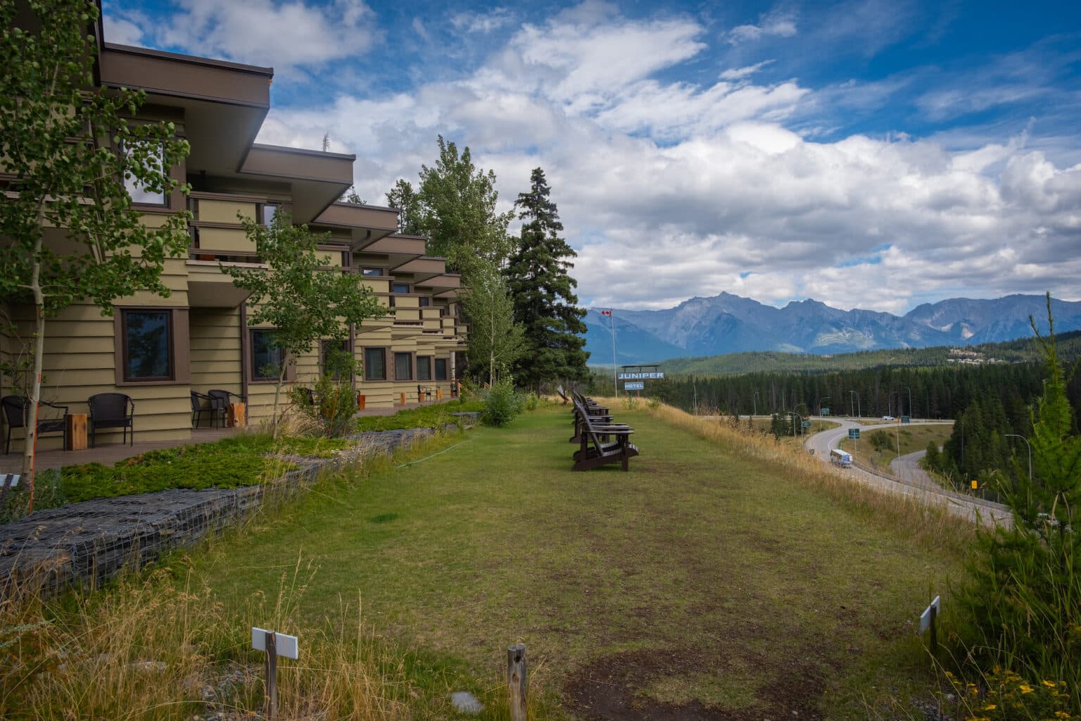 BEST Hotels in Banff - Stay in Downtown Banff & Elsewhere