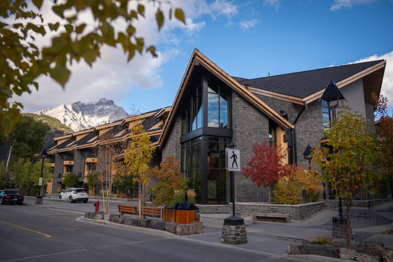 BEST Hotels in Banff - Stay in Downtown Banff & Elsewhere