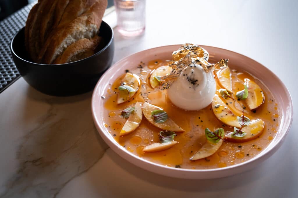 25 BEST Canmore Restaurants To Dine At