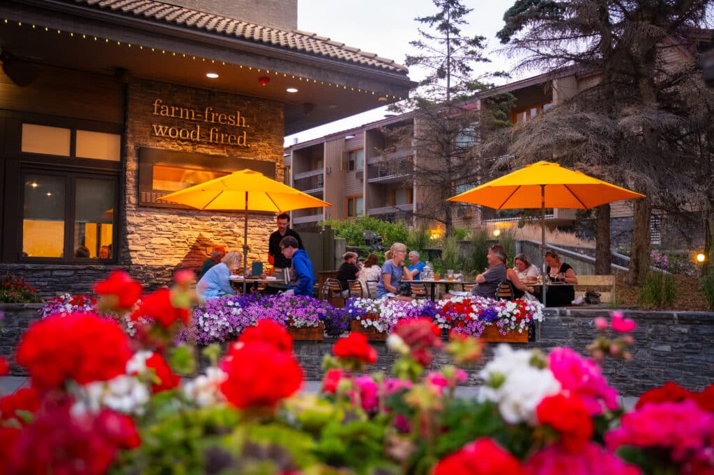 25 BEST Banff Restaurants To Try