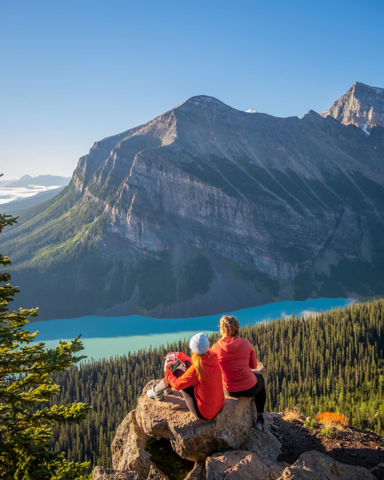 Trail Guide to the Epic Beehive Circuit (Little & Big Beehive Hike)