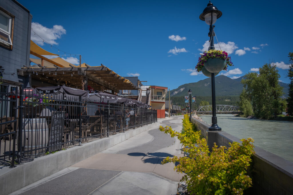 40 BEST Things to do in Golden, BC