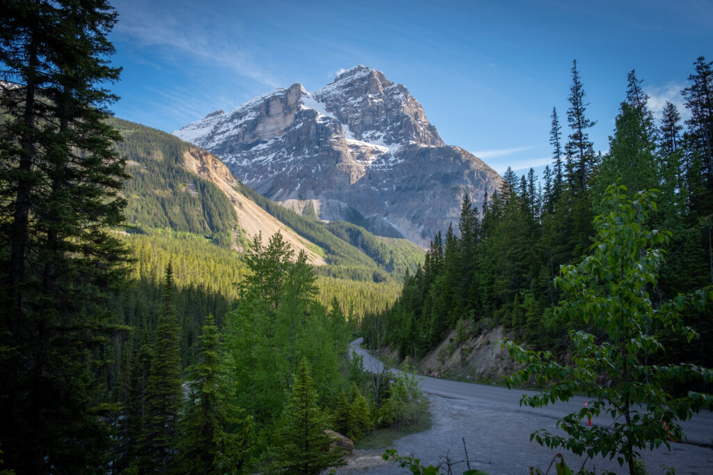 Takakkaw Falls in Yoho • A Guide to Visiting