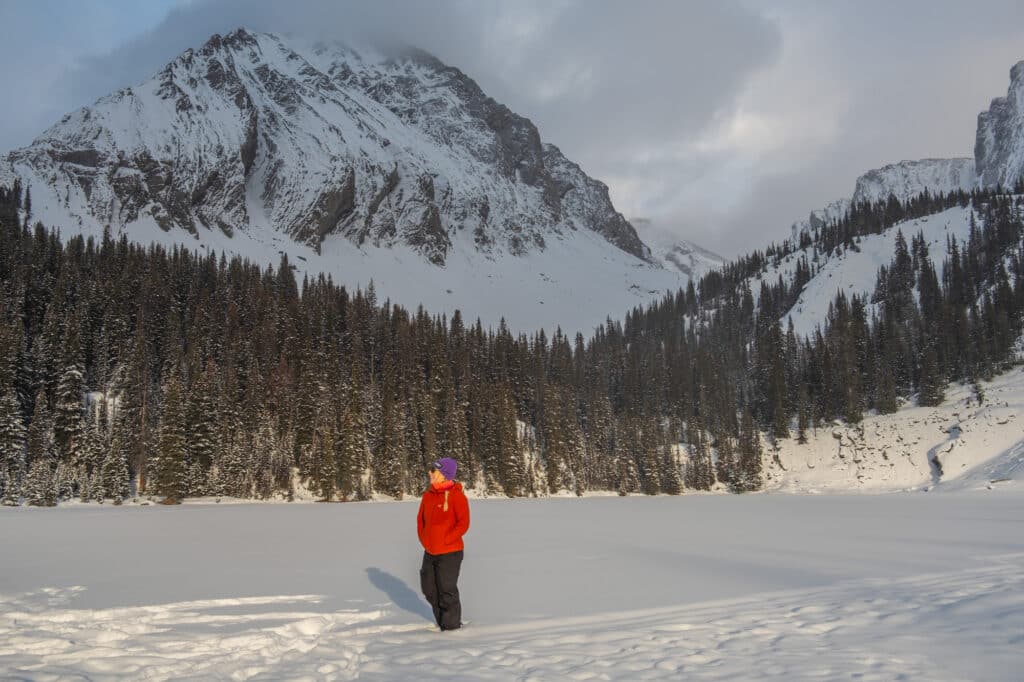 15 BEST Winter Hikes in Kananaskis and Canmore