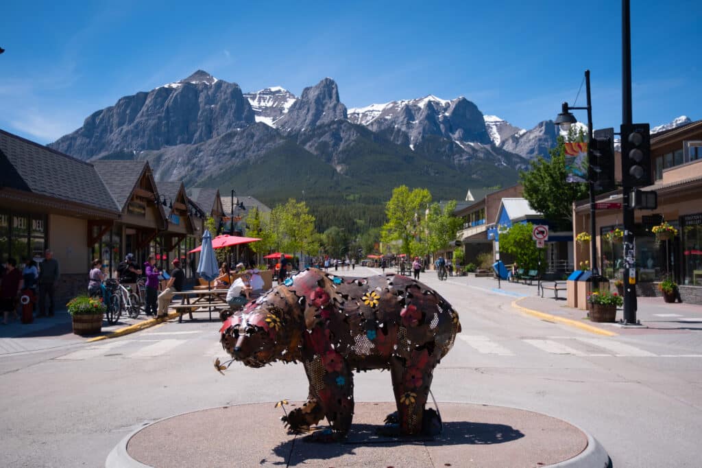 How to Spend One AMAZING Day in Canmore