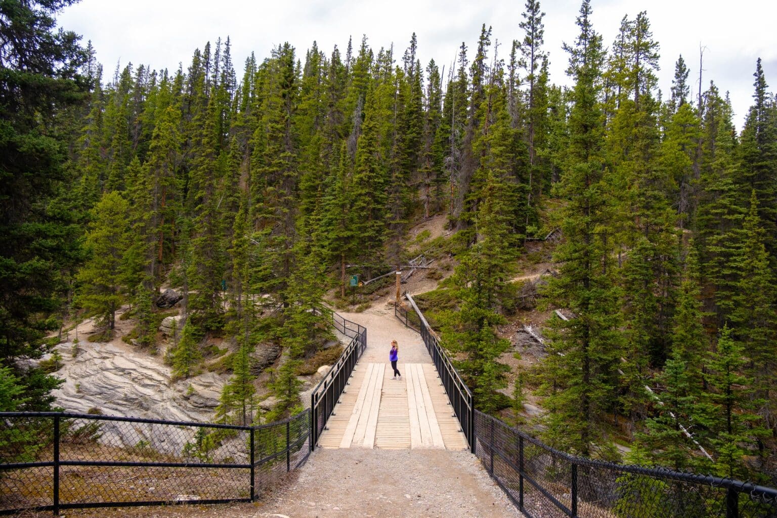 Things to Know BEFORE Visiting Mistaya Canyon