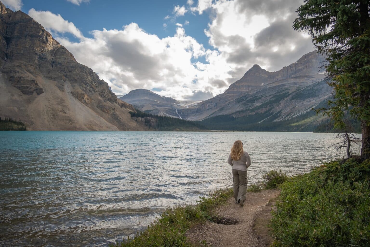 How to Hike to Bow Glacier Falls on the Icefields Parkway